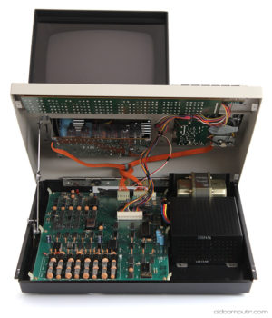 Sharp MZ-80K (1978) | Oldcomputr.com