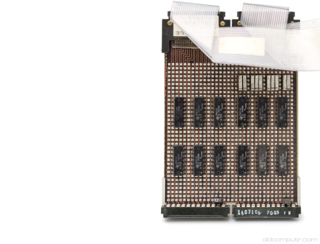 IBM 5100 (1975) | Oldcomputr.com